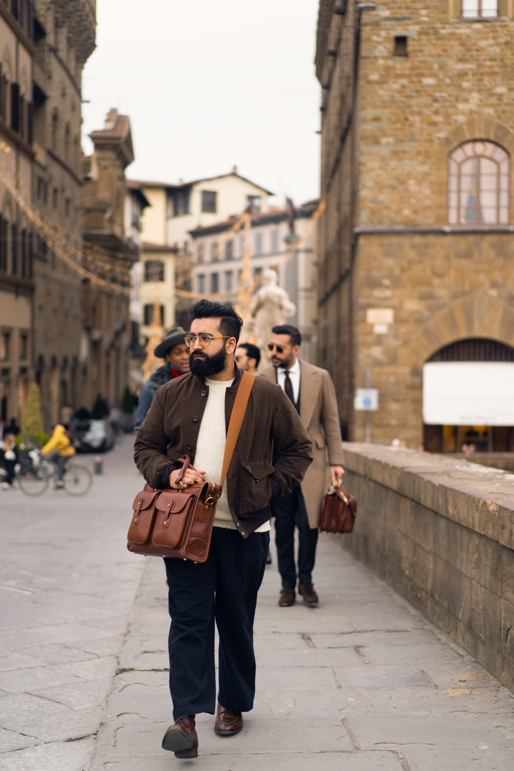 Ghurka: Connecting Trough Style & Culture. – ONTARIO